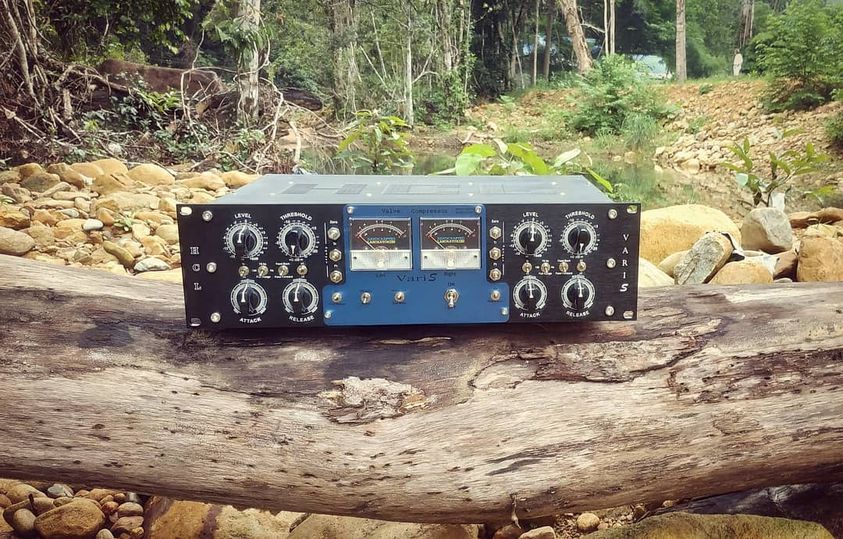 A Varis - Vari-Mu Mastering Compressor – HCL